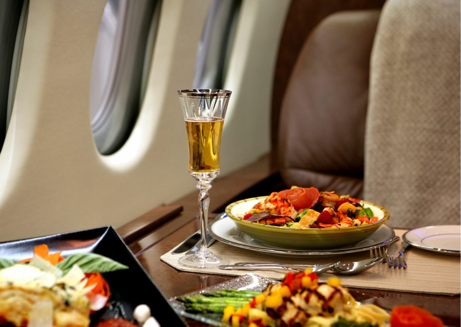 FAQ: What about the catering? - Private Jet Coach